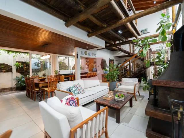 Casa / Sobrado para Venda em São Paulo/SP Planalto Paulista 4 Quartos