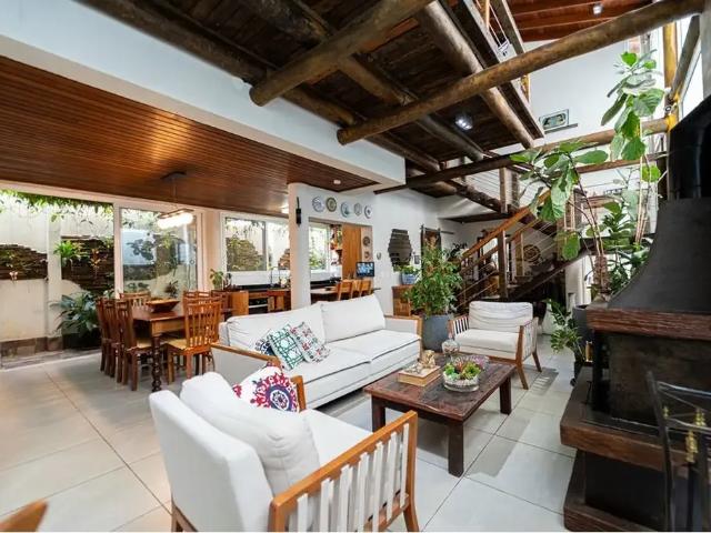 Casa / Sobrado para Venda em São Paulo/SP Planalto Paulista 4 Quartos