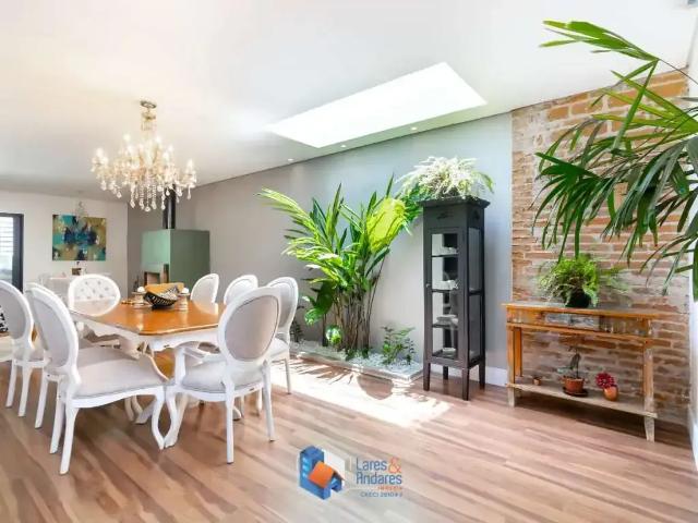 Casa / Sobrado para Venda em São Paulo/SP Planalto Paulista 4 Quartos
