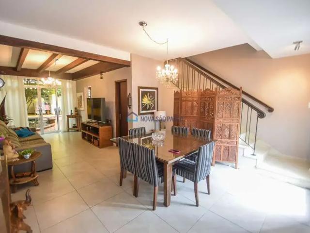 Casa / Sobrado para Venda em São Paulo/SP Planalto Paulista 5 Quartos