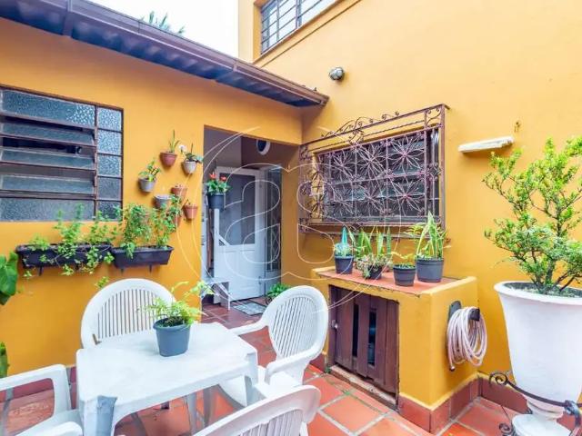 Casa / Sobrado para Venda em São Paulo/SP Planalto Paulista 5 Quartos