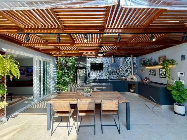 Casa / Sobrado para Venda em São Paulo/SP Planalto Paulista 6 Quartos