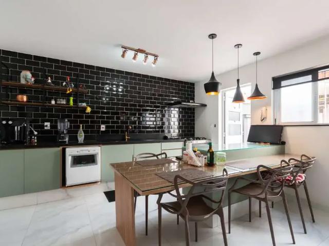 Casa / Sobrado para Venda em São Paulo/SP Planalto Paulista 3 Quartos