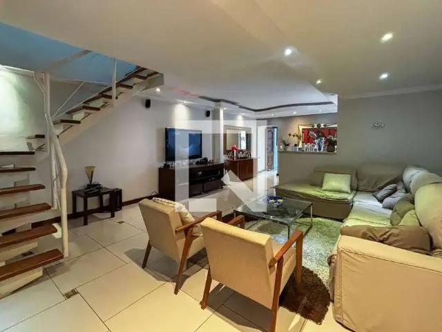 Casa / Sobrado para Venda em São Paulo/SP Raposo Tavares 3 Quartos