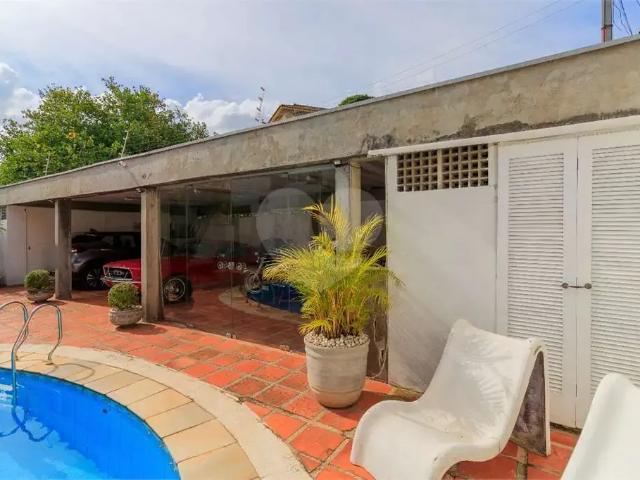 Casa / Sobrado para Venda em São Paulo/SP Real Parque 4 Quartos