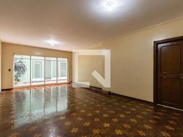 Casa / Sobrado para Venda em São Paulo/SP Real Parque 4 Quartos