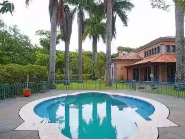 Casa / Sobrado para Venda em São Paulo/SP Real Parque 4 Quartos