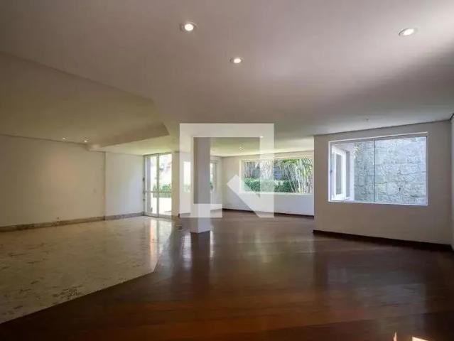 Casa / Sobrado para Venda em São Paulo/SP Real Parque 4 Quartos