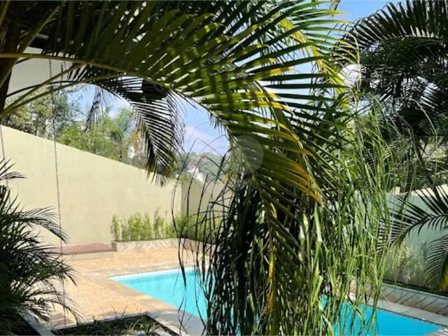 Casa / Sobrado para Venda em São Paulo/SP Real Parque 5 Quartos