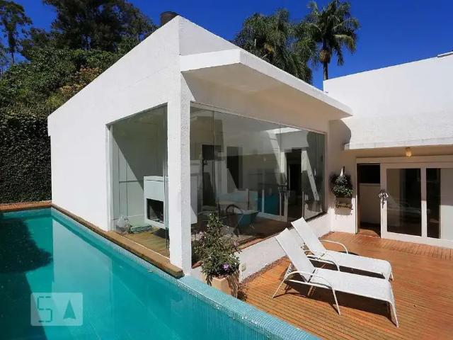 Casa / Sobrado para Venda em São Paulo/SP Real Parque 5 Quartos