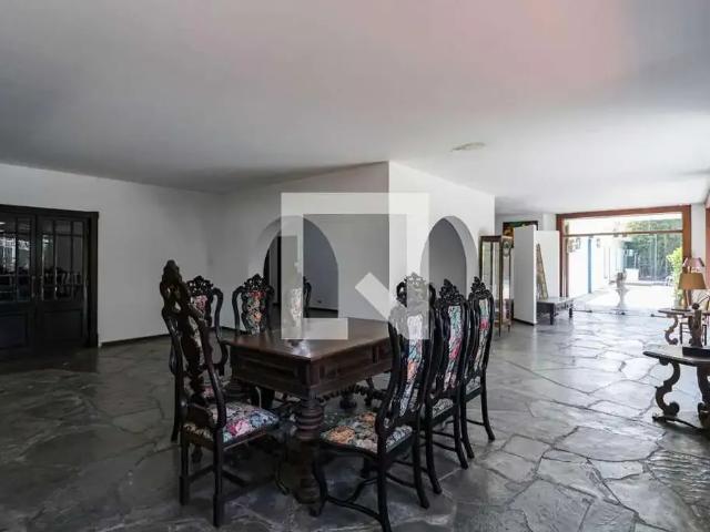 Casa / Sobrado para Venda em São Paulo/SP Real Parque 5 Quartos