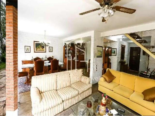 Casa / Sobrado para Venda em São Paulo/SP Retiro Morumbi 5 Quartos