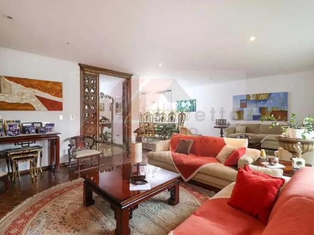 Casa / Sobrado para Venda em São Paulo/SP Retiro Morumbi 6 Quartos