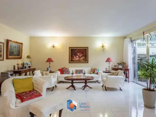 Casa / Sobrado para Venda em São Paulo/SP Retiro Morumbi 3 Quartos