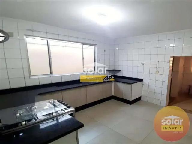 Casa / Sobrado para Venda em São Paulo/SP São Miguel Paulista 6 Quartos