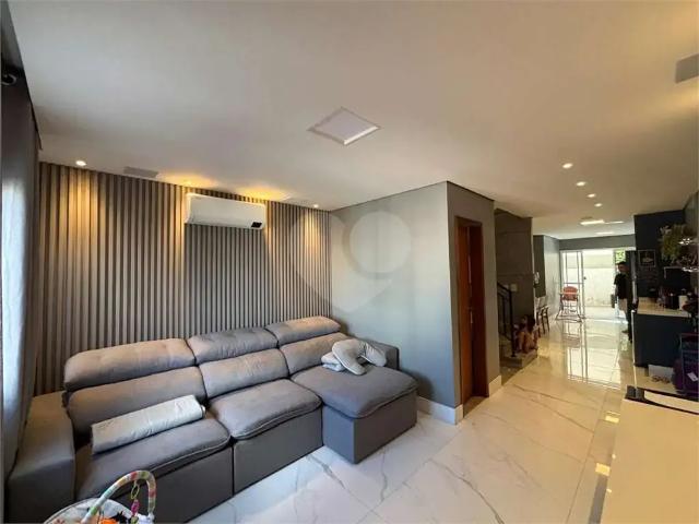 Casa / Sobrado para Venda em São Paulo/SP Santa Teresinha 3 Quartos