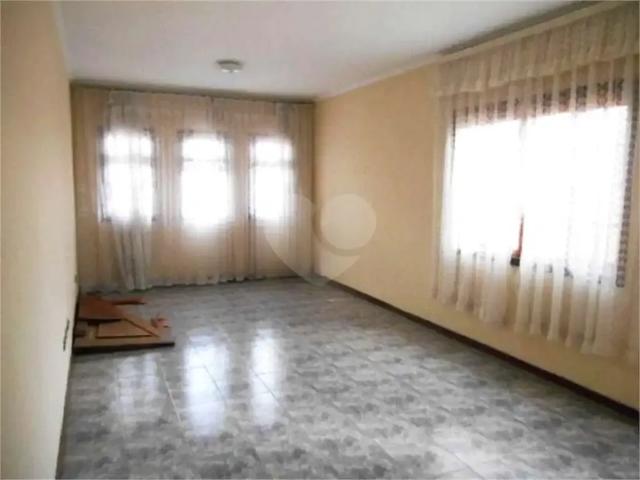 Casa / Sobrado para Venda em São Paulo/SP Santa Teresinha 3 Quartos