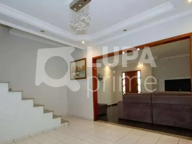 Casa / Sobrado para Venda em São Paulo/SP Santa Teresinha 3 Quartos