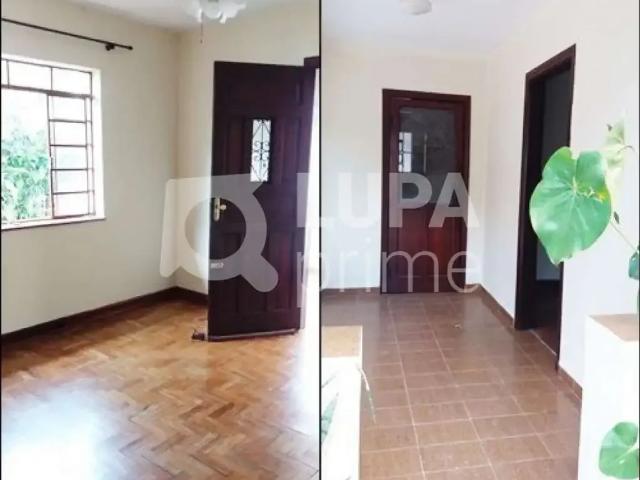 Casa / Sobrado para Venda em São Paulo/SP Santa Teresinha 2 Quartos