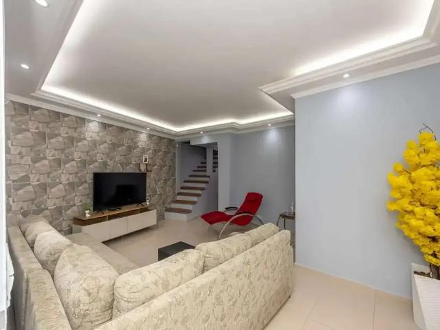 Casa / Sobrado para Venda em São Paulo/SP Santa Teresinha 4 Quartos