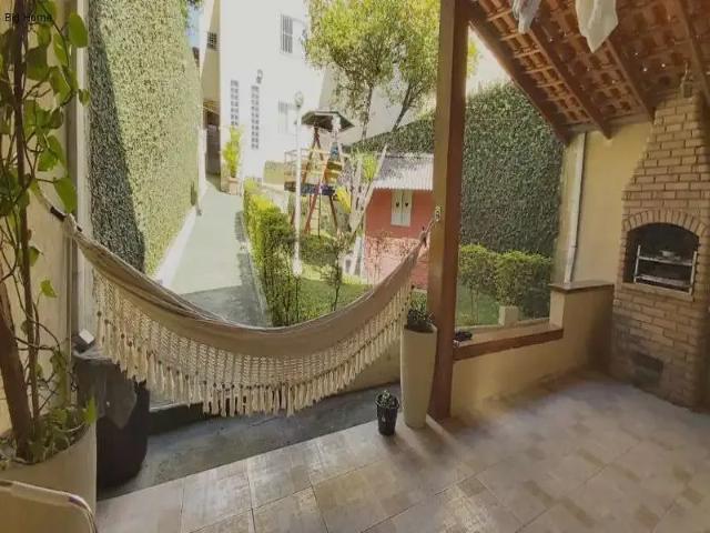 Casa / Sobrado para Venda em São Paulo/SP Santa Teresinha 5 Quartos