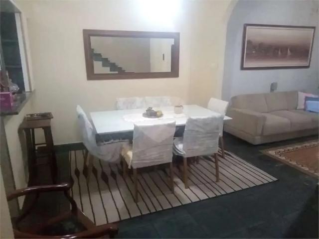 Casa / Sobrado para Venda em São Paulo/SP Santana 2 Quartos