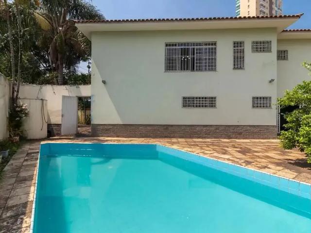 Casa / Sobrado para Venda em São Paulo/SP Santana 5 Quartos