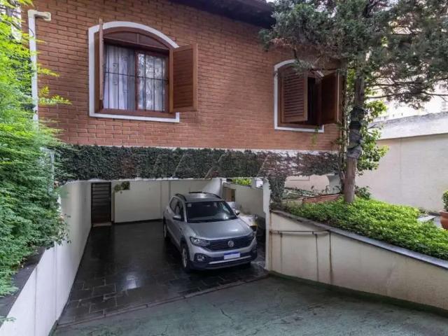 Casa / Sobrado para Venda em São Paulo/SP Santana 6 Quartos