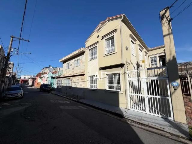 Casa / Sobrado para Venda em São Paulo/SP Santana 4 Quartos