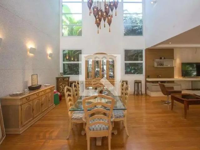 Casa / Sobrado para Venda em São Paulo/SP Santo Amaro 5 Quartos