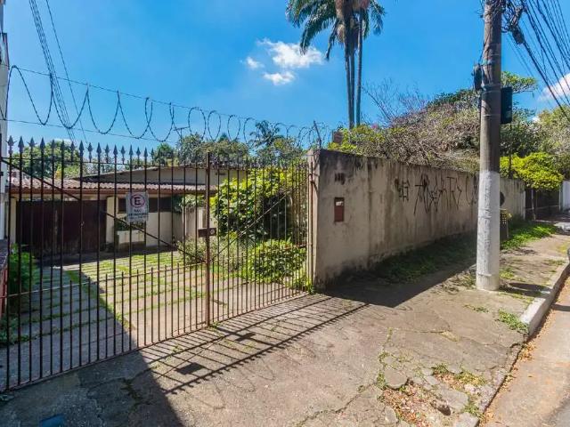 Casa / Sobrado para Venda em São Paulo/SP Santo Amaro 4 Quartos