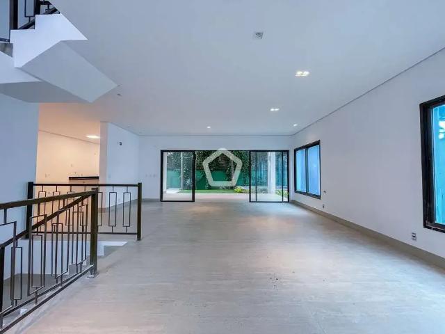 Casa / Sobrado para Venda em São Paulo/SP Santo Amaro 8 Quartos