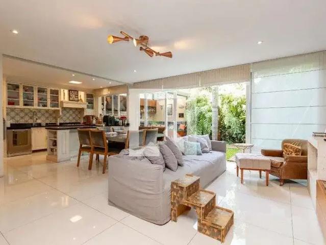Casa / Sobrado para Venda em São Paulo/SP Santo Amaro 4 Quartos