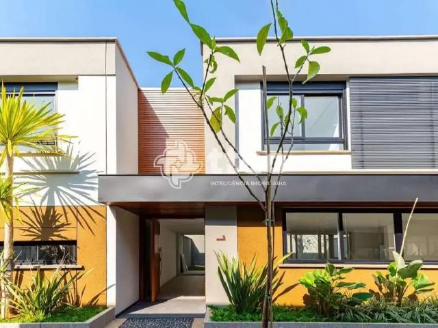 Casa / Sobrado para Venda em São Paulo/SP Santo Amaro 4 Quartos