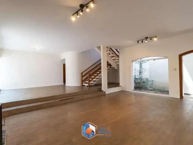Casa / Sobrado para Venda em São Paulo/SP Santo Amaro 4 Quartos
