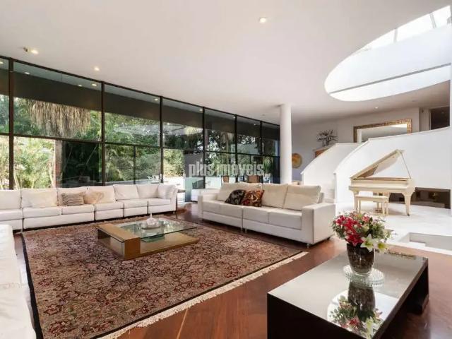 Casa / Sobrado para Venda em São Paulo/SP Santo Amaro 4 Quartos