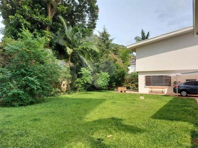 Casa / Sobrado para Venda em São Paulo/SP Santo Amaro 4 Quartos