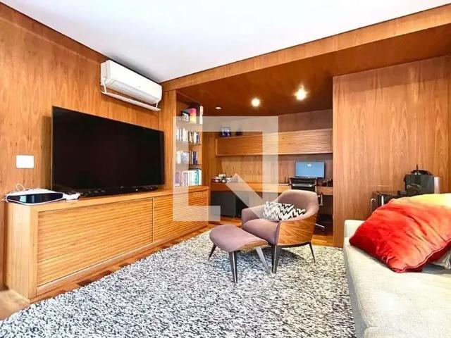 Casa / Sobrado para Venda em São Paulo/SP Santo Amaro 5 Quartos