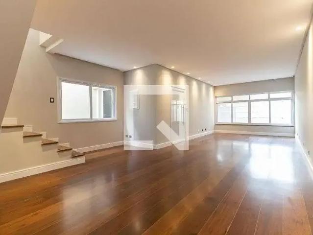 Casa / Sobrado para Venda em São Paulo/SP Sacomã 4 Quartos