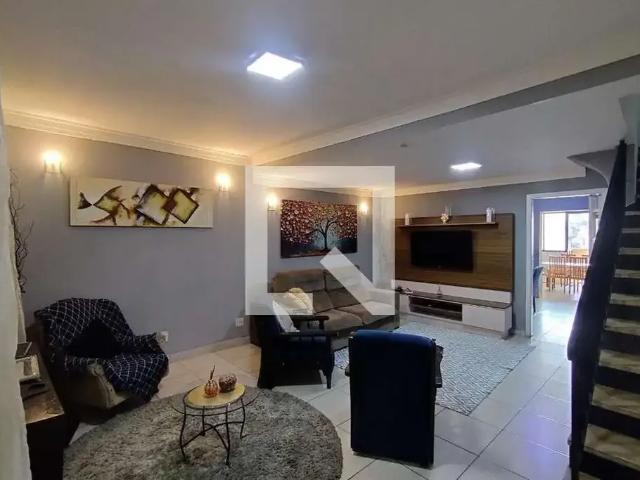 Casa / Sobrado para Venda em São Paulo/SP Sacomã 5 Quartos