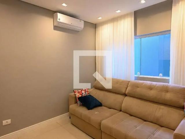 Casa / Sobrado para Venda em São Paulo/SP Sacomã 3 Quartos