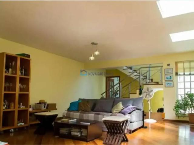 Casa / Sobrado para Venda em São Paulo/SP Saúde 4 Quartos