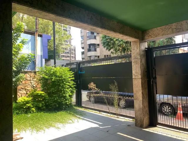 Casa / Sobrado para Venda em São Paulo/SP Saúde 4 Quartos