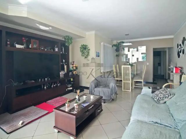 Casa / Sobrado para Venda em São Paulo/SP Saúde 4 Quartos