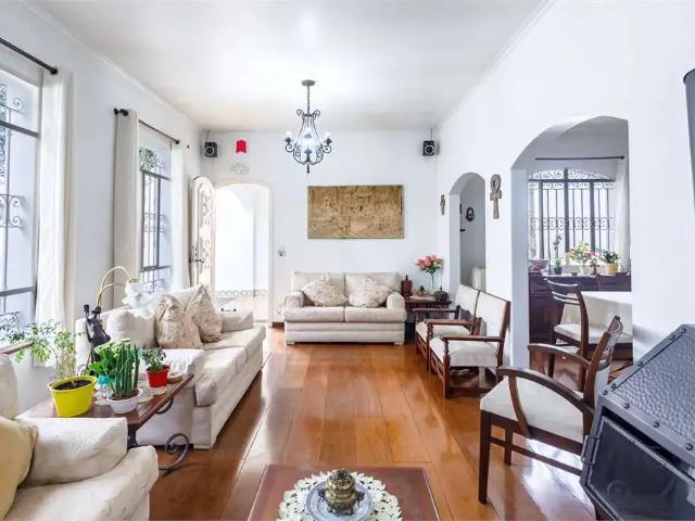 Casa / Sobrado para Venda em São Paulo/SP Saúde 4 Quartos