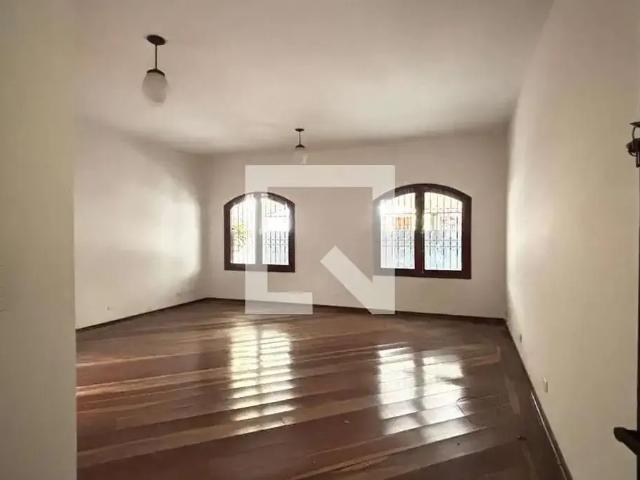 Casa / Sobrado para Venda em São Paulo/SP Saúde 4 Quartos