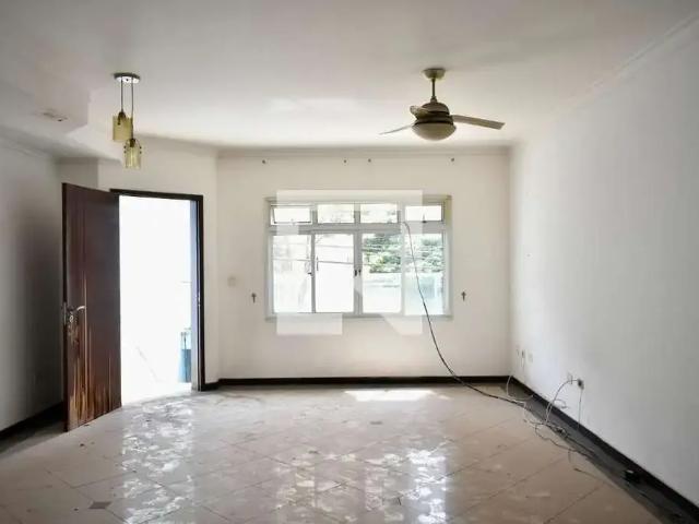 Casa / Sobrado para Venda em São Paulo/SP Saúde 5 Quartos