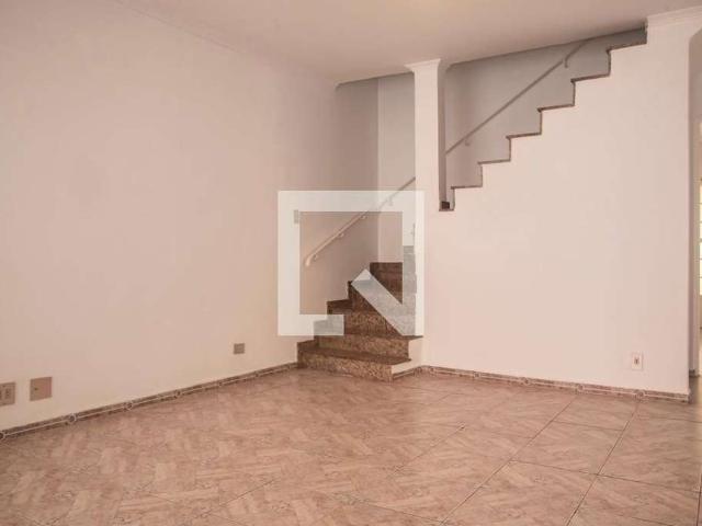 Casa / Sobrado para Venda em São Paulo/SP Saúde 2 Quartos