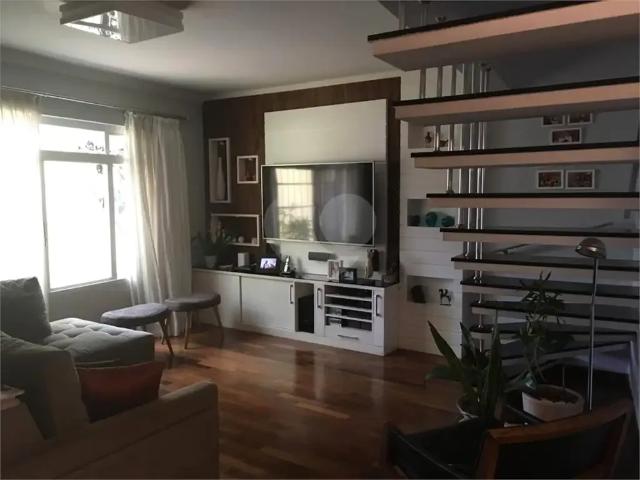 Casa / Sobrado para Venda em São Paulo/SP Saúde 3 Quartos