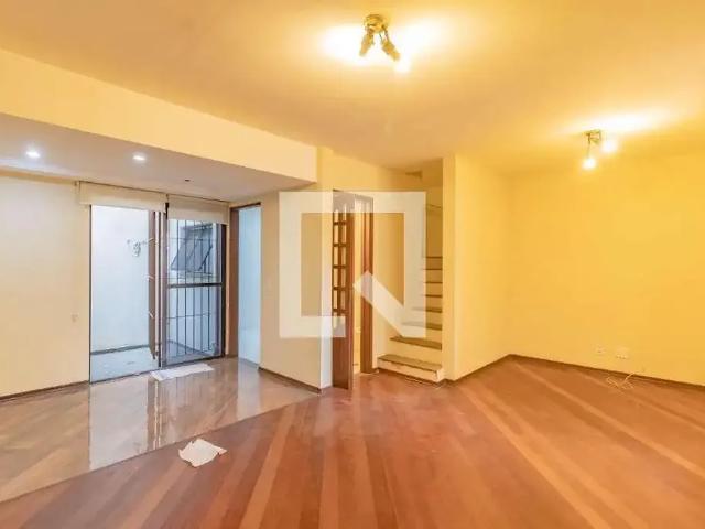 Casa / Sobrado para Venda em São Paulo/SP Saúde 3 Quartos